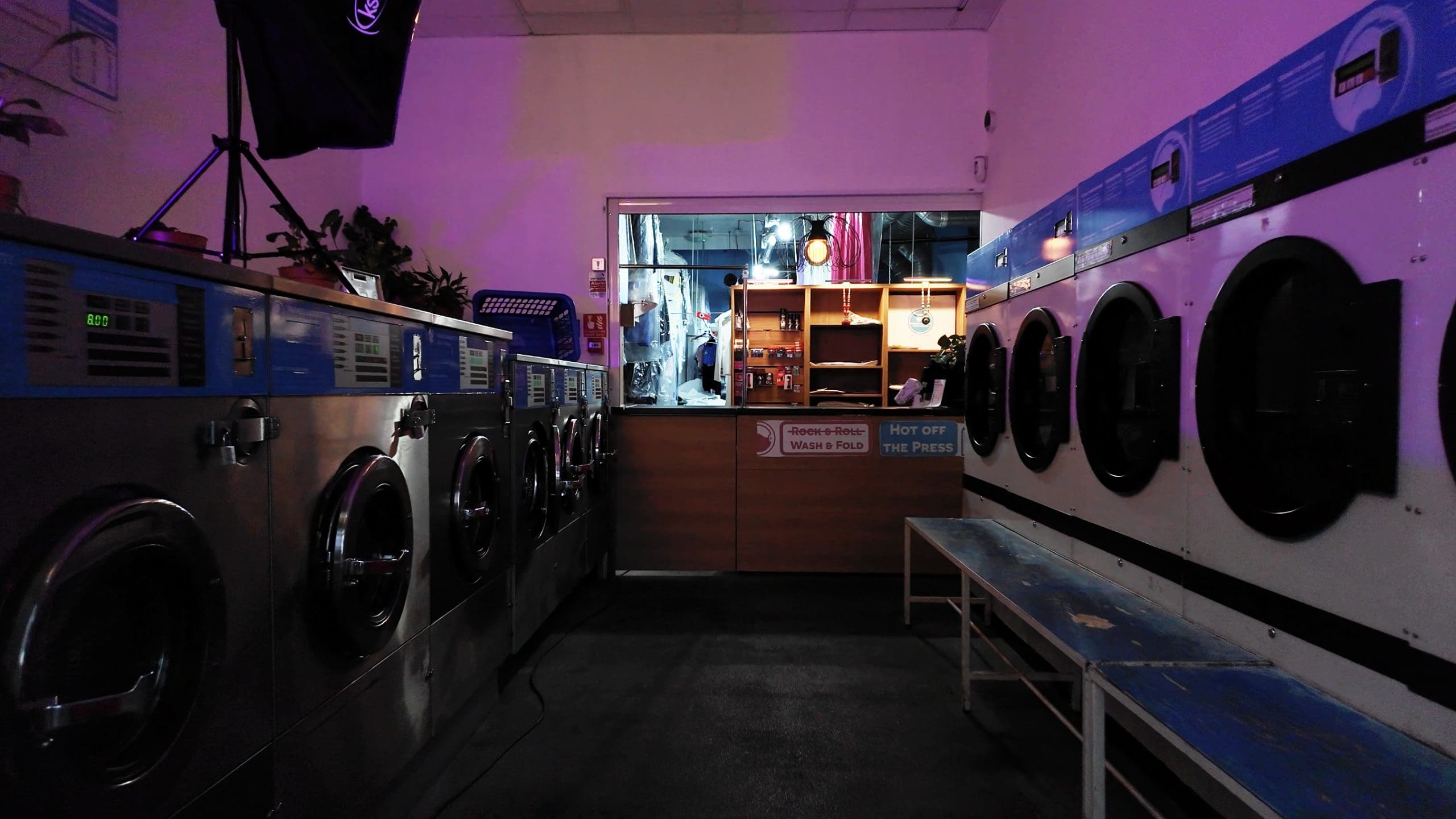 Thames Laundry & Dry Cleaning